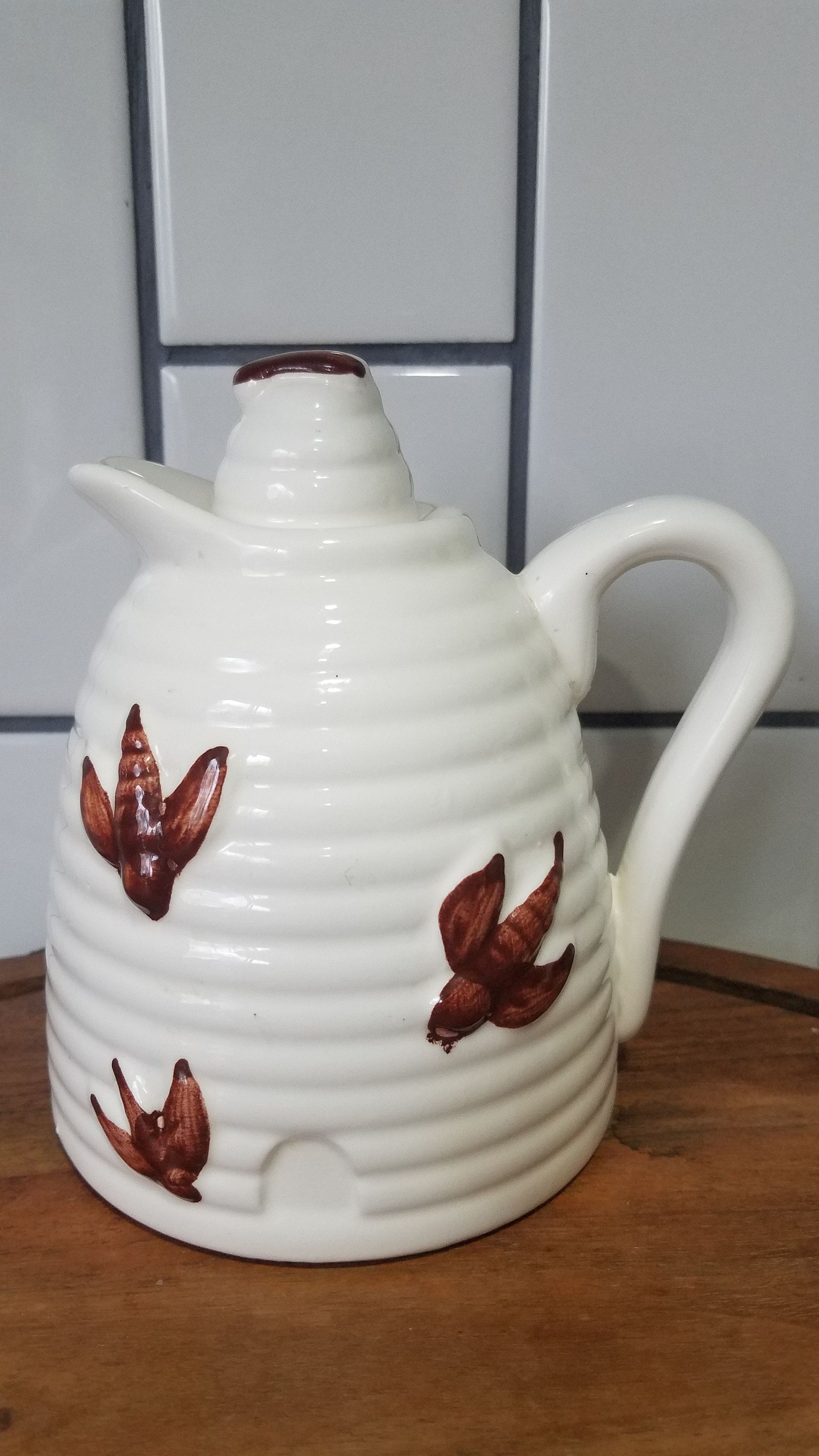 1970s Ceramic Pottery White and Brown Bee Skep Hive / Syrup / Honey ...