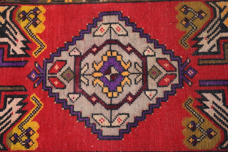 Turkish Vintage Rug 1.6x3.4 Ft (50x104 Cm), Red Wool Rug - Etsy