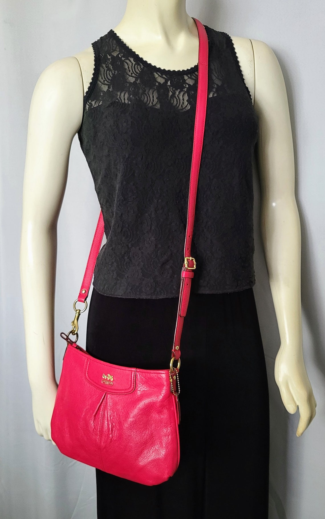 COACH Raspberry Pink Pebble Leather Crossbody Bag/zipp Closure ...
