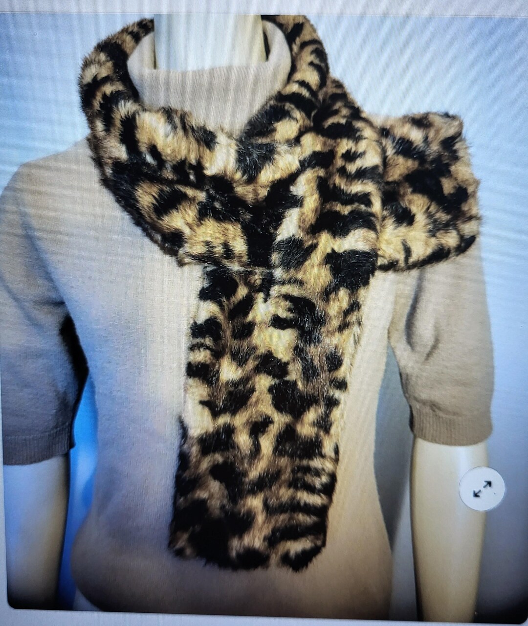 CALVIN KLEIN Winter Faux Fur Animal Print Neck Scarf/designer Pull ...