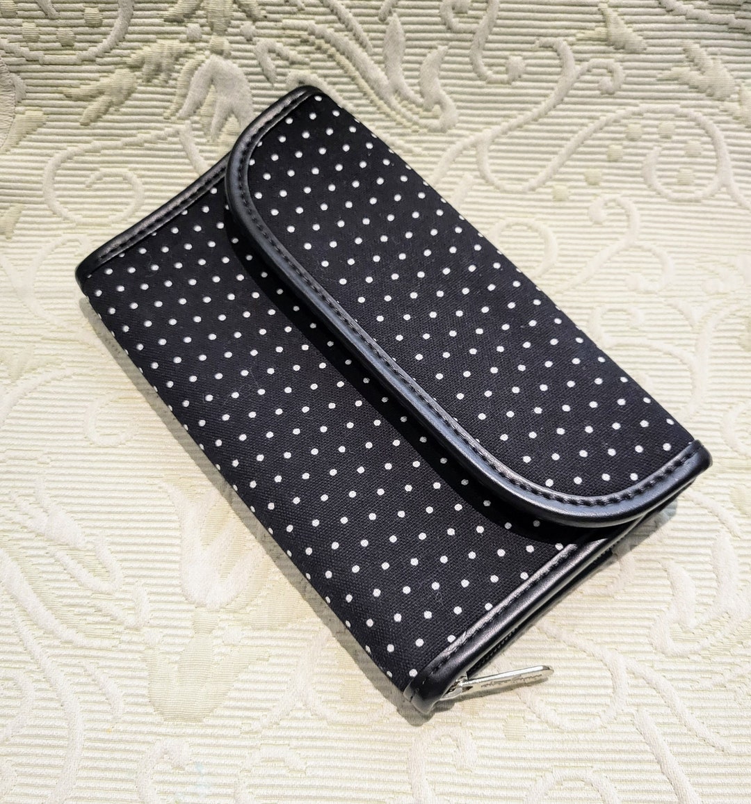 THIRTY ONE Black and White Polka Dots Wallet/cotton Snaps Closure ...