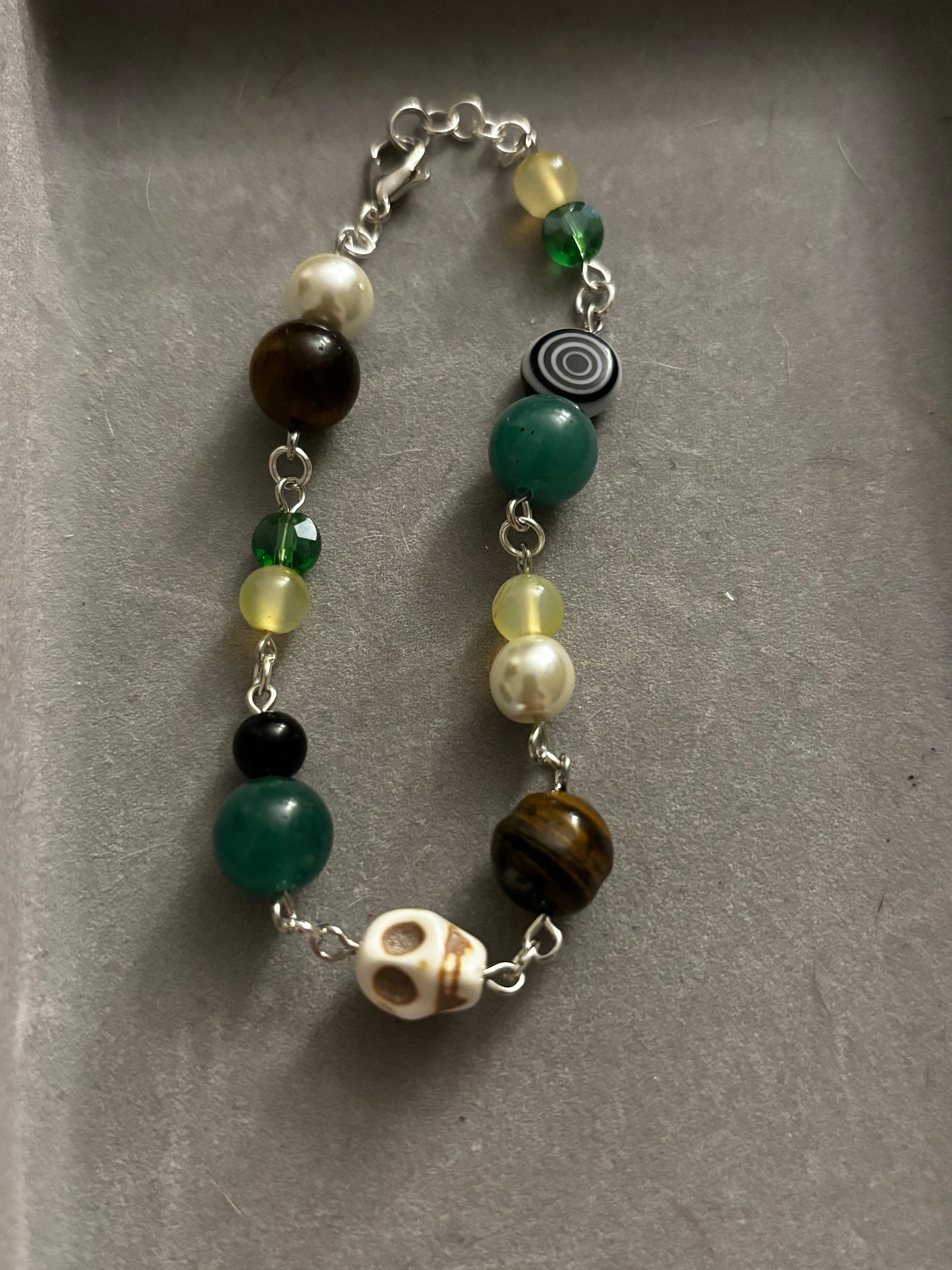 Ptv Piece the Veil the Jaws of Life Album Themed Glass Bead Bracelet ...