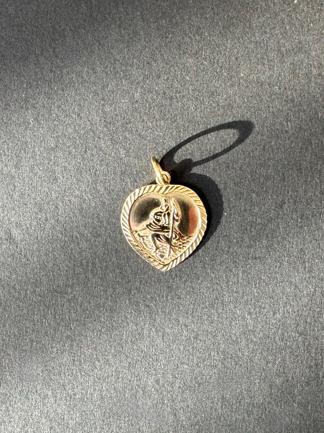 Vintage 9ct Gold Heart Shape St Christopher Pendant. - Etsy