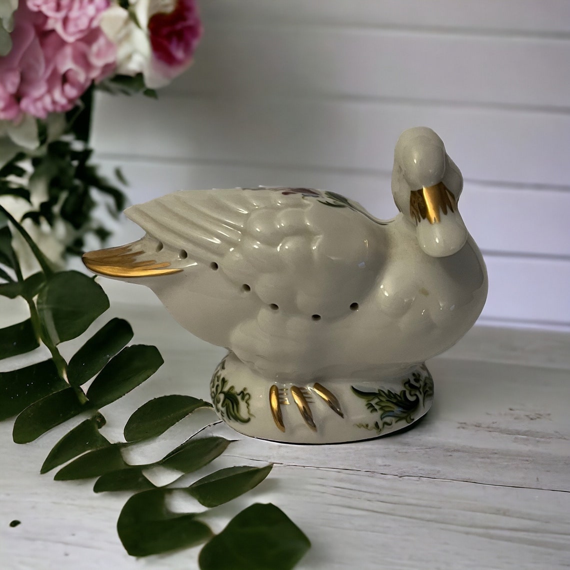Vintage Chelsea Gardens Ceramic Duck Air Freshener Elizabeth Arden - Etsy
