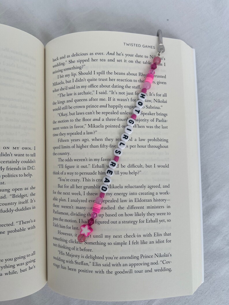 Beaded Bookmark, Metal Bookmark, Hook Bookmark, Hot Girls Read, Book ...