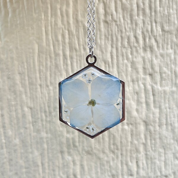 Hydrangea Necklace - Etsy