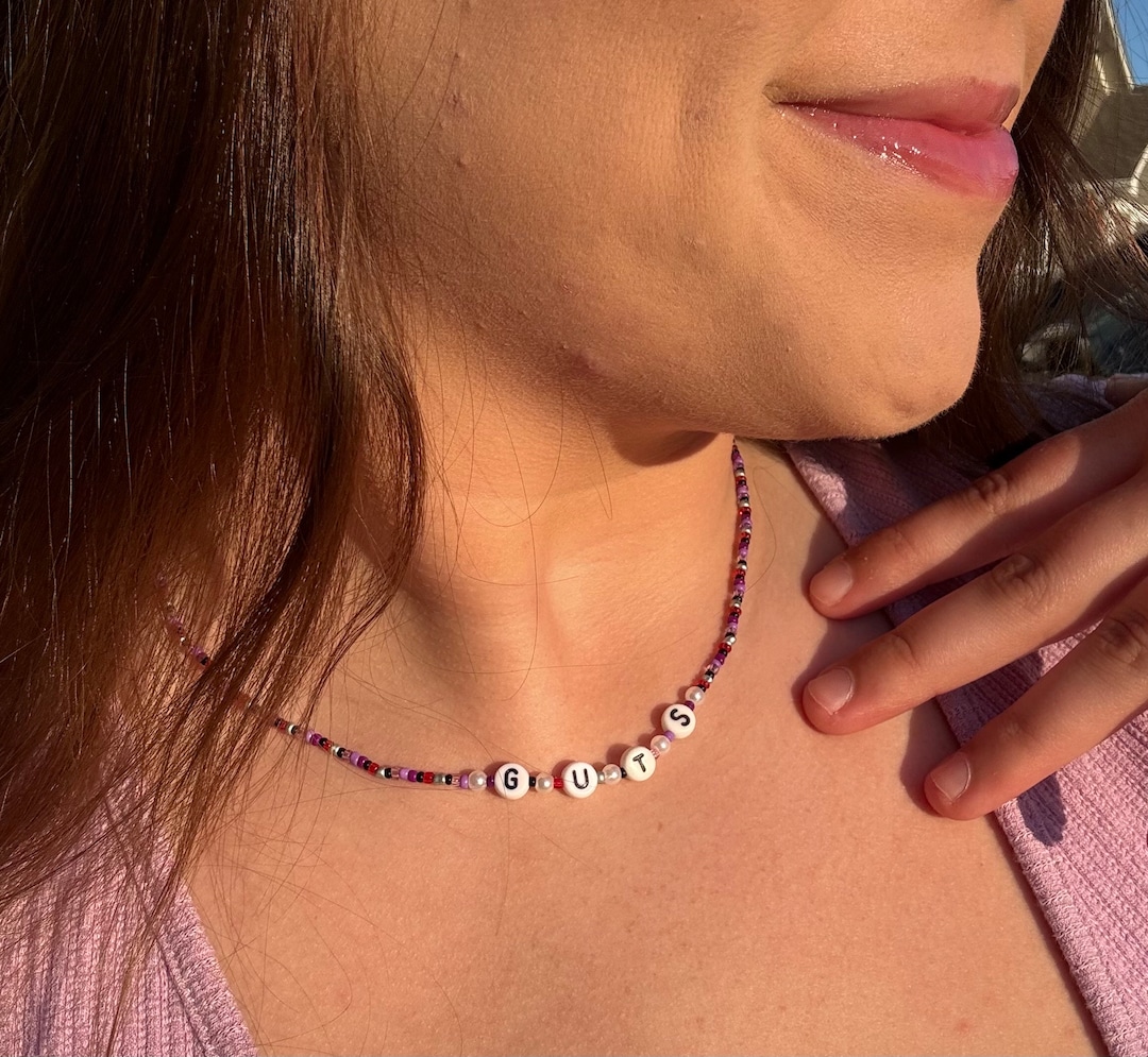 Olivia Rodrigo GUTS Dainty Choker Necklace, GUTS World Tour Merch ...