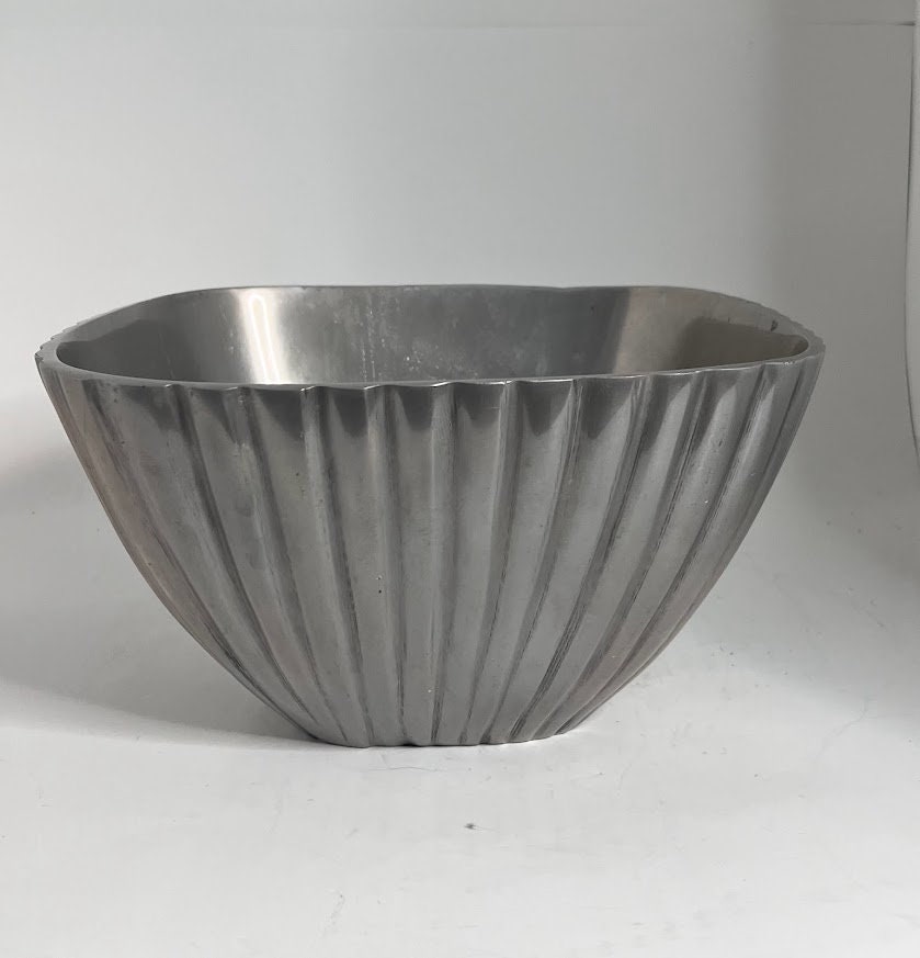 Square Ribbed Fluted Metal Serving Bowl - Etsy