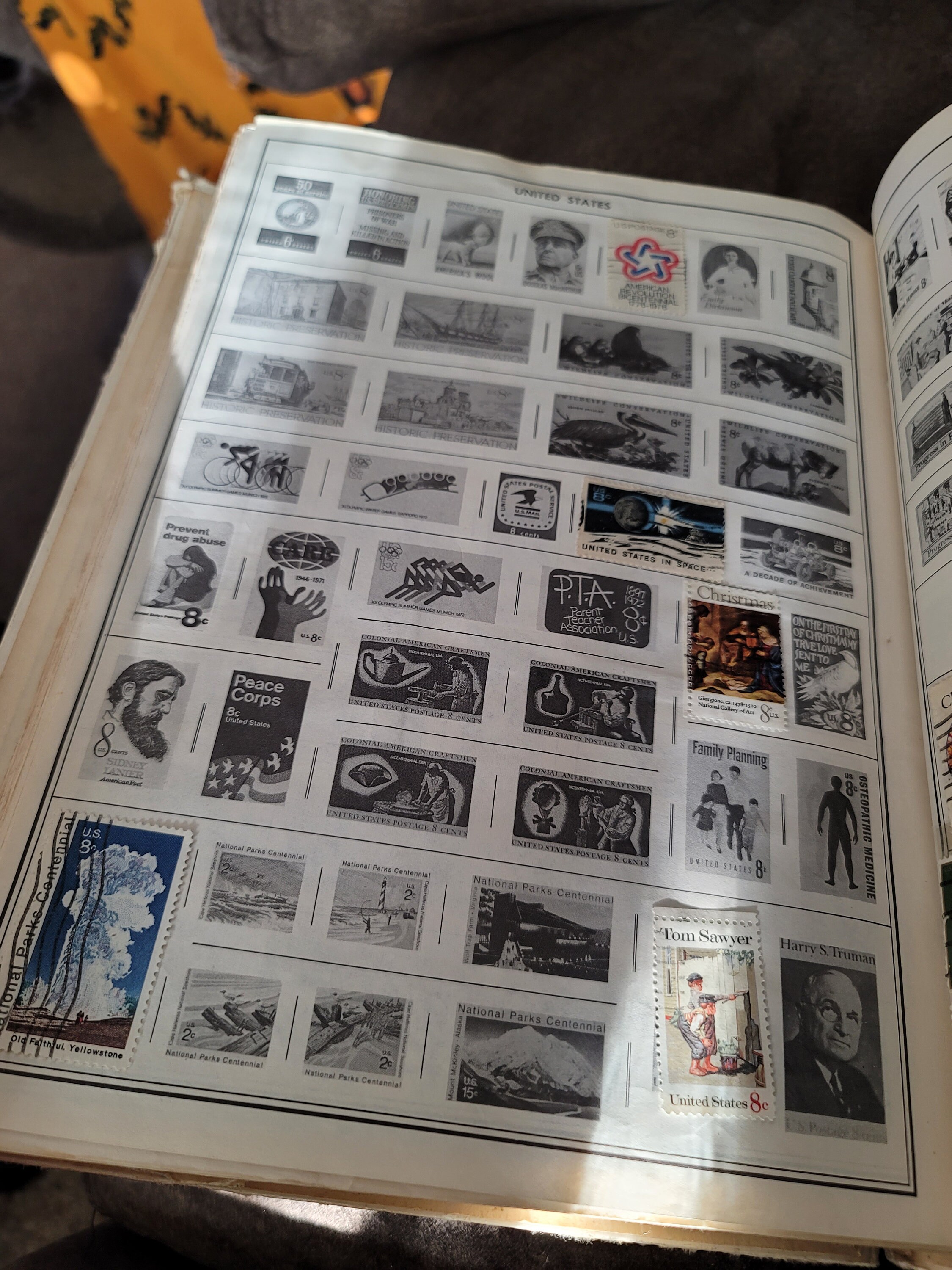 1968 Traveler Stamp Album/book Fantastic Shape Over 100 Stamps - Etsy