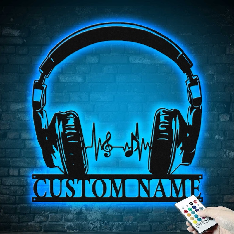Metal Headphones Wall Art - Etsy