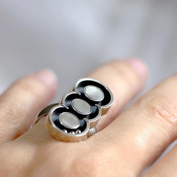 Kinetic Ring - Etsy