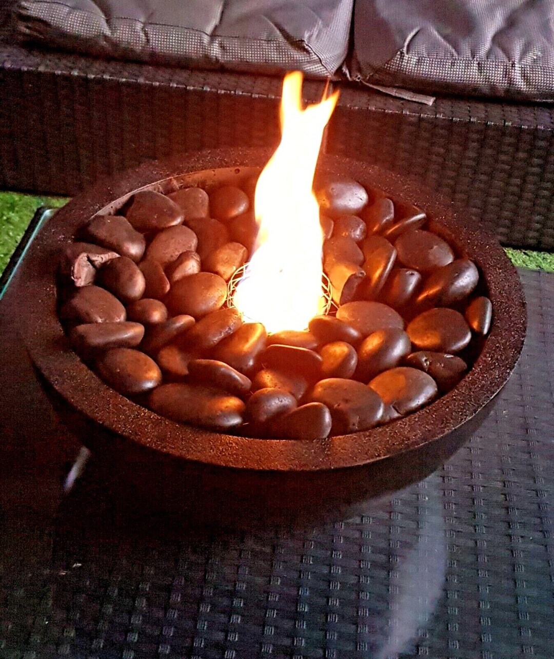 Luxury 40cm Round Concrete Firebowl Black Rocks Large Fire Pit - Etsy ...