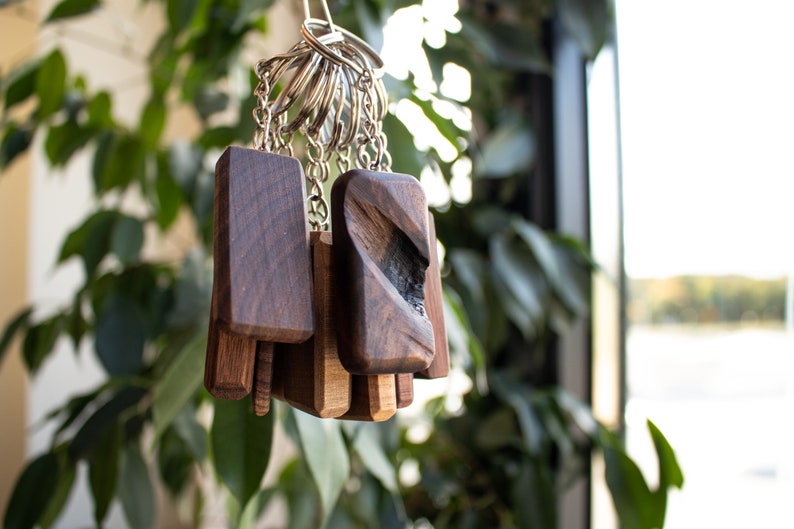 Unique Keychain Walnut Wood Keychain Keyring Gift - Etsy