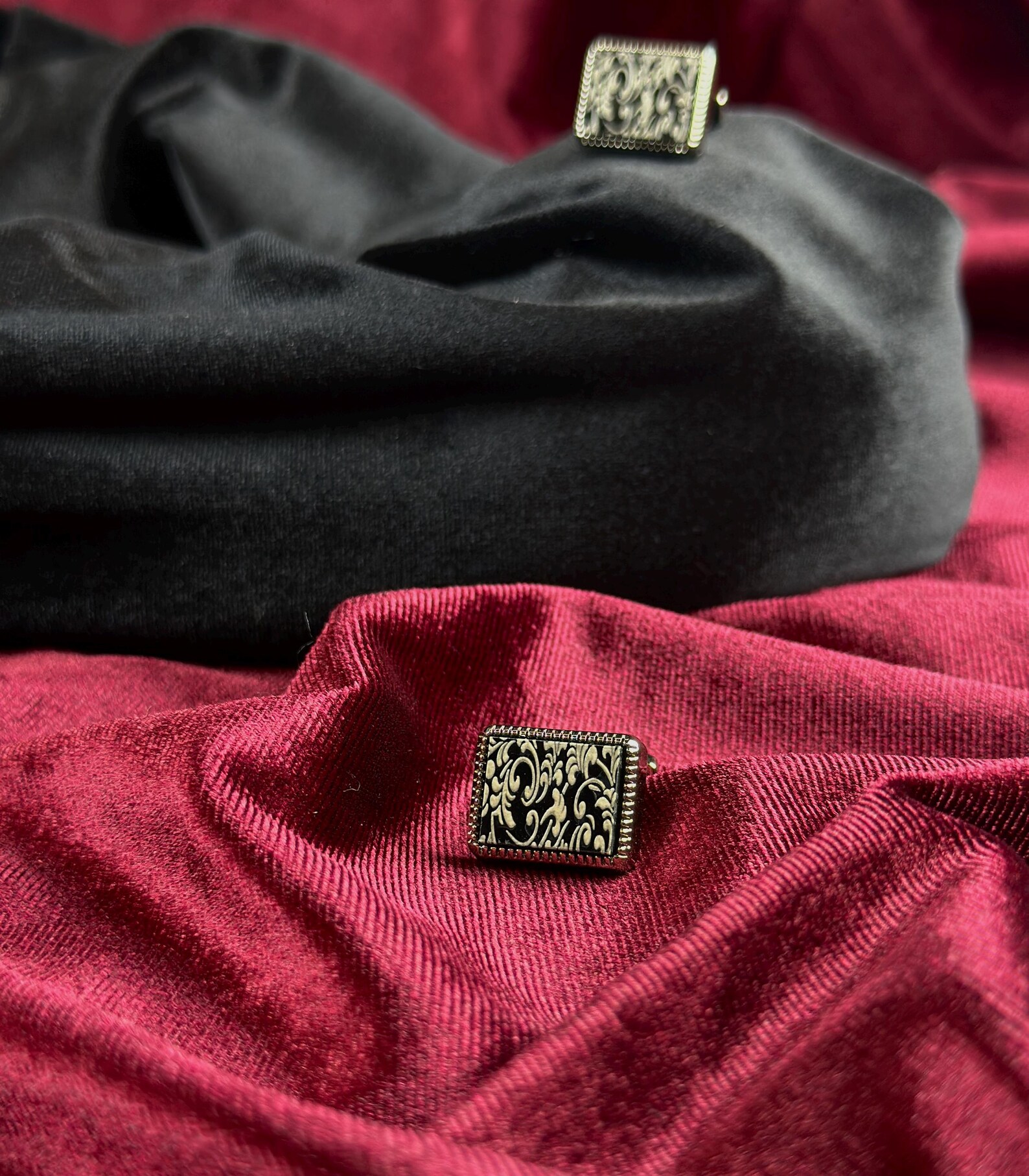 Vintage-inspired Cufflinks. Black & White Ivy Pattern, Silver-tone ...