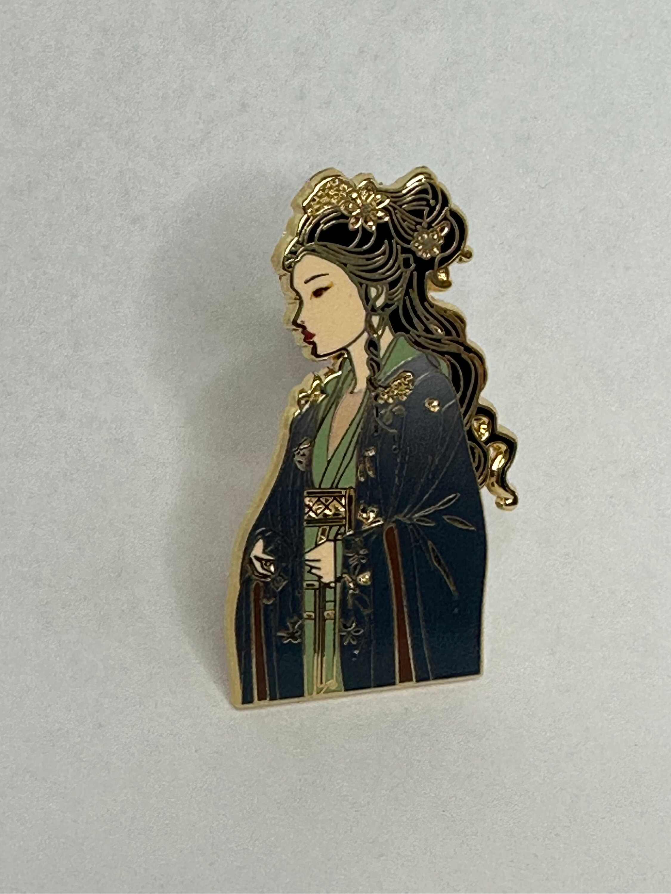 Elegant Lady - Wuxia Enamel Pin 2-inch - Etsy