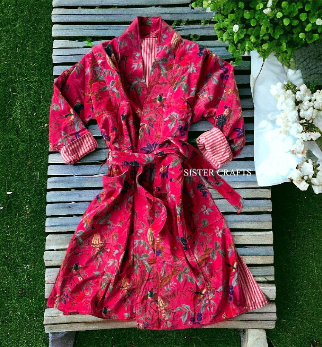 OFMD Pink Stylish Bird Velvet Soft Banyan Fabric Kimono Soft Cotton ...