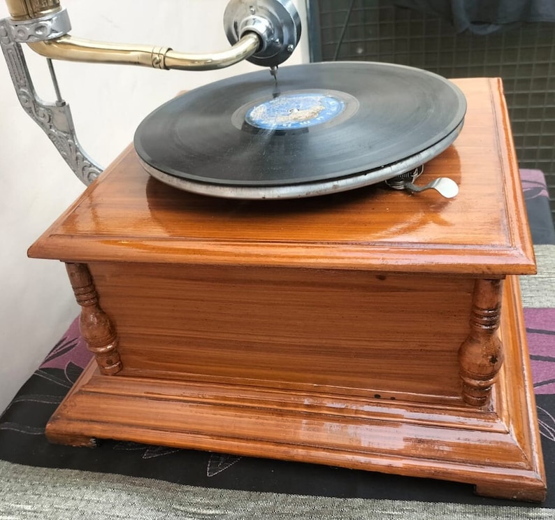 HMV Gramophone Antique: Fully Functional Working Phonograph Wind-up ...