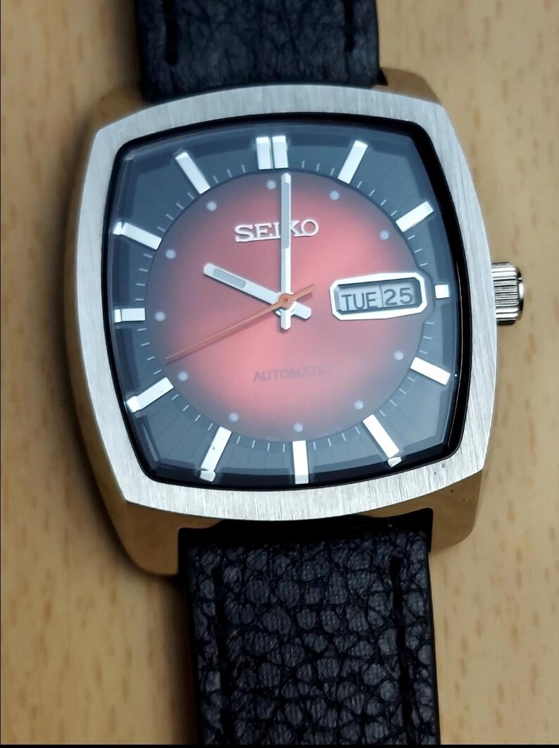 Seiko Blue Dial, Red Colour Dial, Japanese Watch,seiko 5 Automatic ...