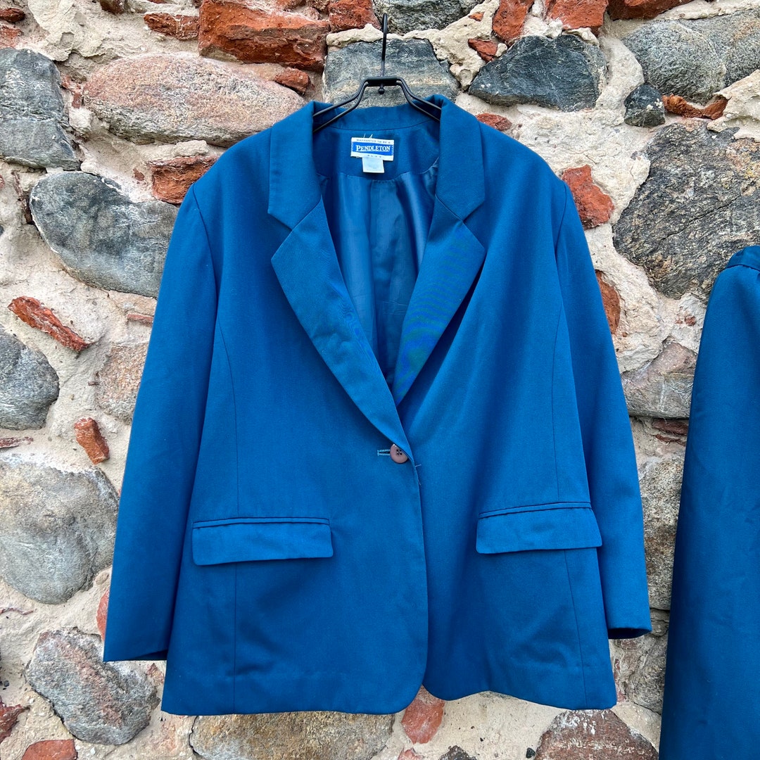 Timeless Fashion: Pendleton Plus Suit for Women, Loose Prussian Blue ...
