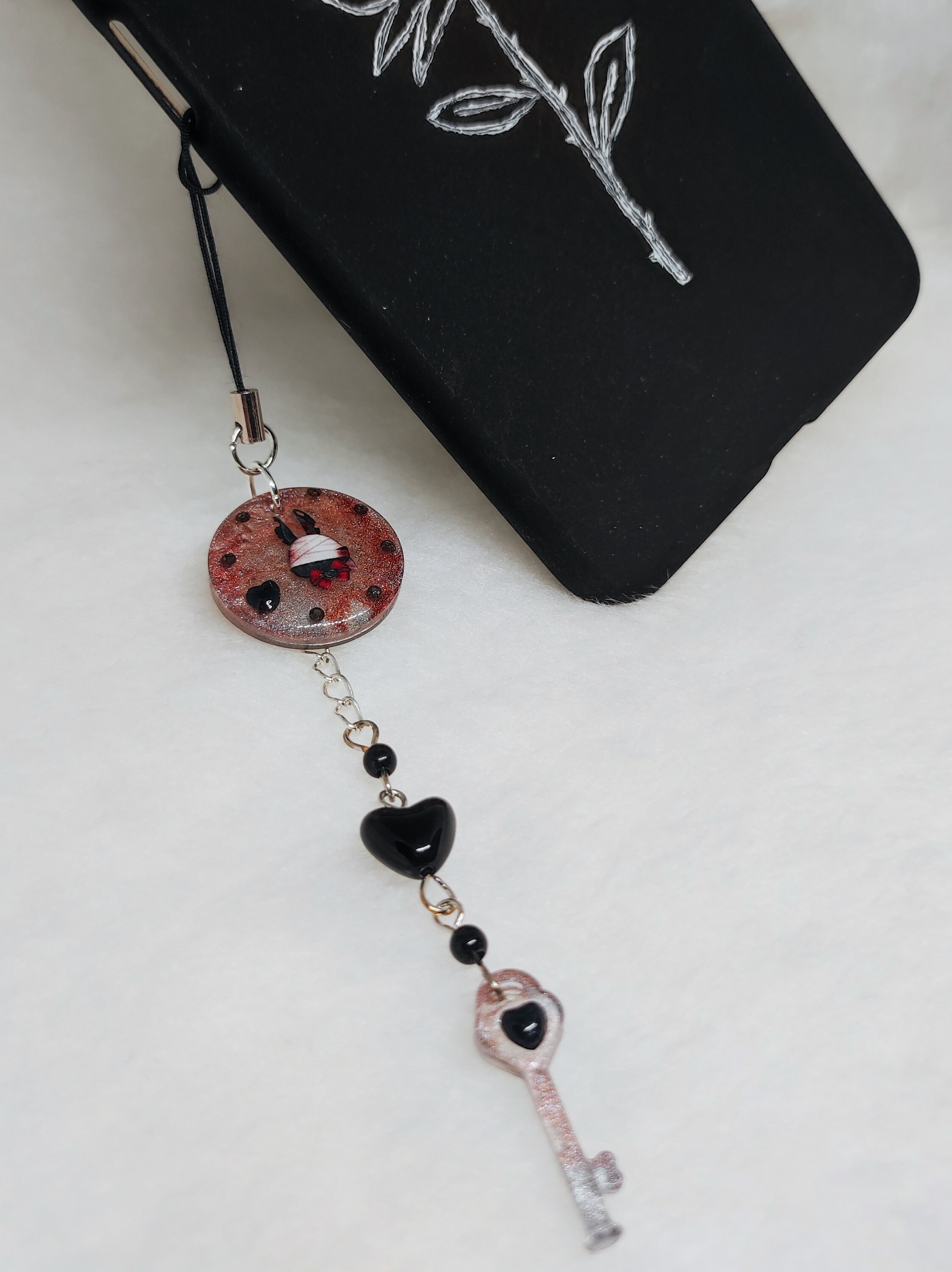 Handmade Creepy Aesthetic Resin Mobile Phone Charm, Gothic Style Bag ...