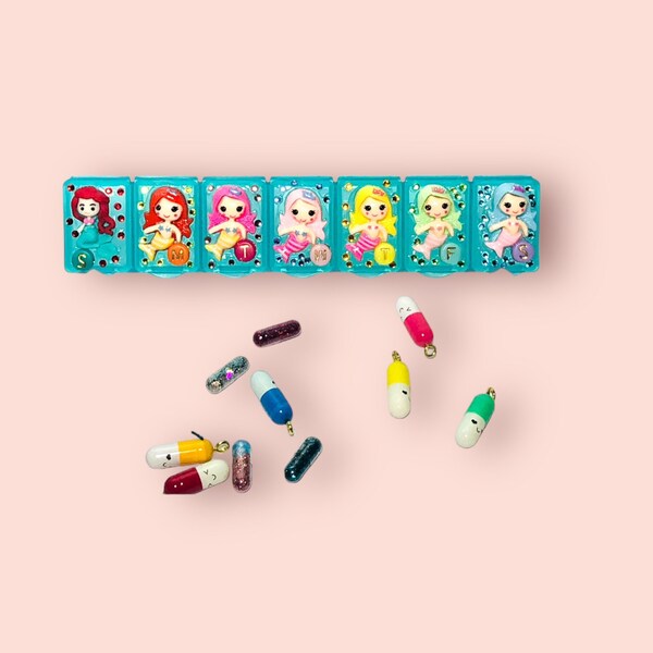 Mermaid Pill Case - Etsy
