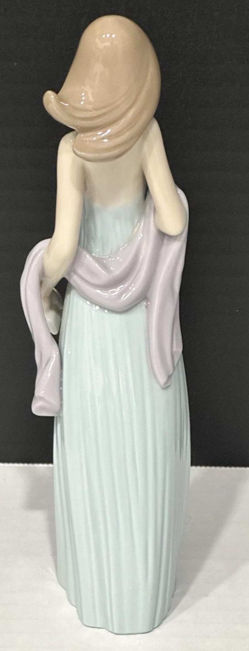Lladro 5487 Ingenue Woman W/ Evening Gown Pearls Porcelain Figurine 8 ...