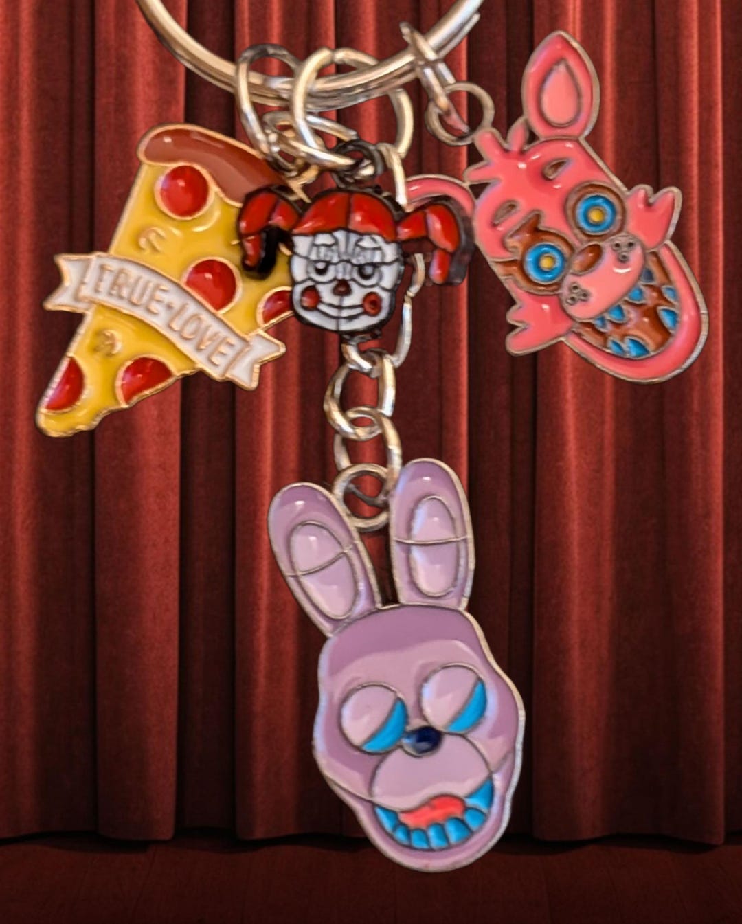 FNAF Keychain With Foxy, Bonnie, Circus Baby & Slice of Pizza Charms ...