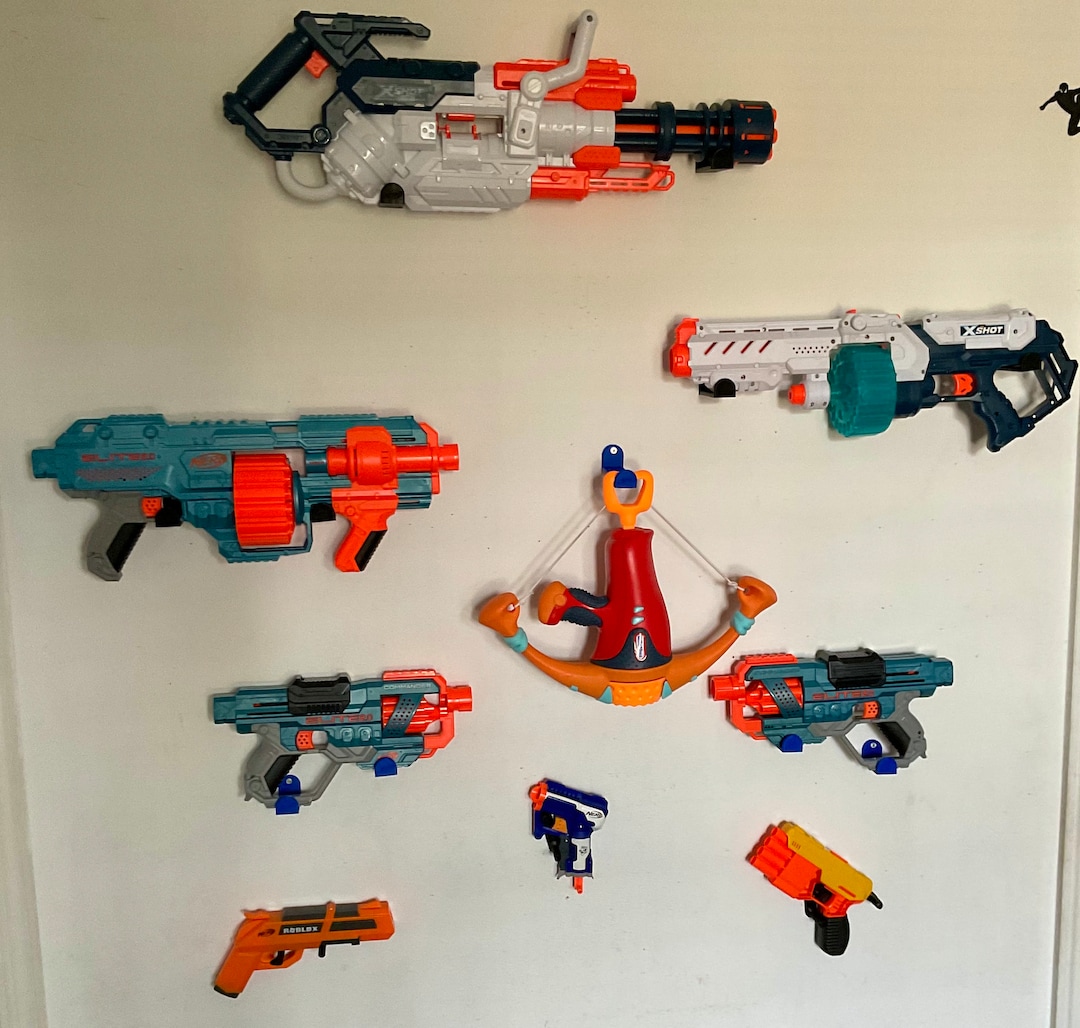 NERF GUN Wall Mounts for ALL Shapes and Sizes Sturdy & Very Easy to ...