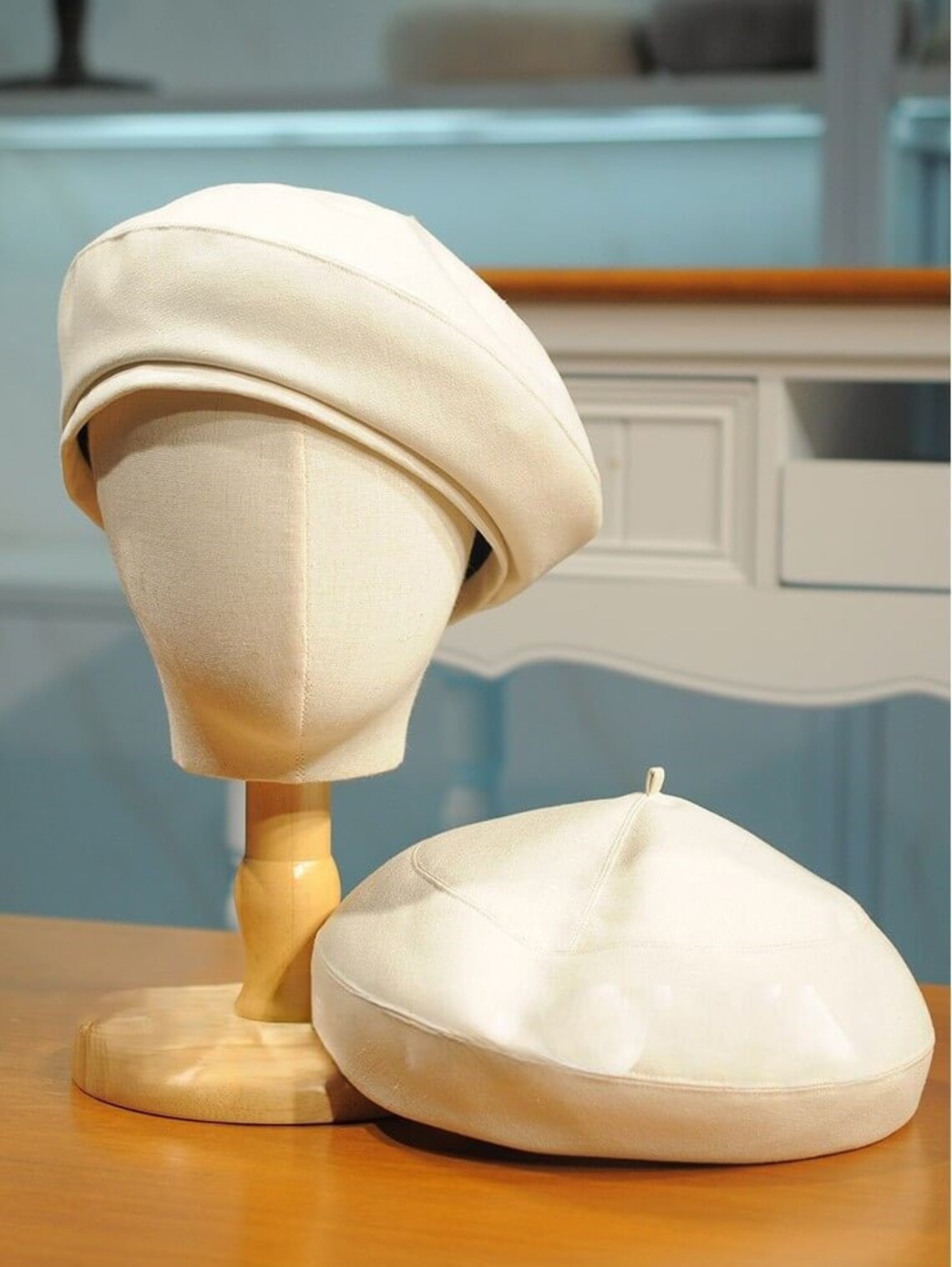 Linen Beret With Top Knot, Lightweight Beret, Summer Hat, Stylish Beret ...