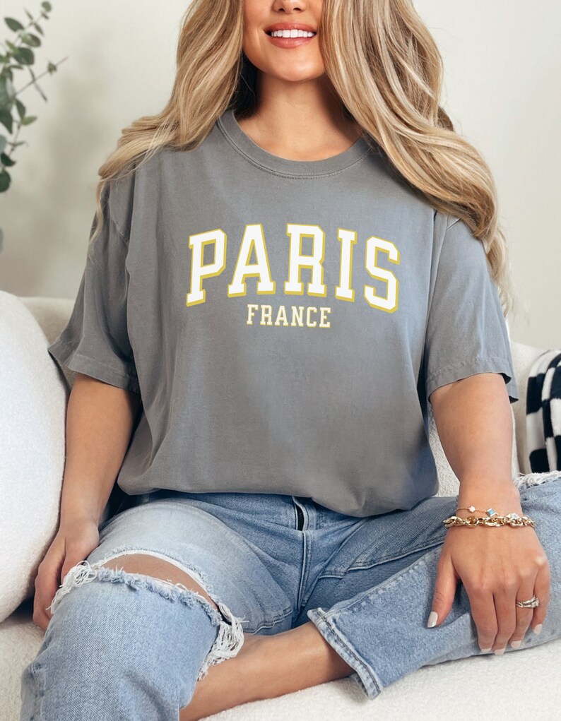 Comfort Colors Paris France T-shirt: Ring-spun Cotton Souvenir Tee - Etsy
