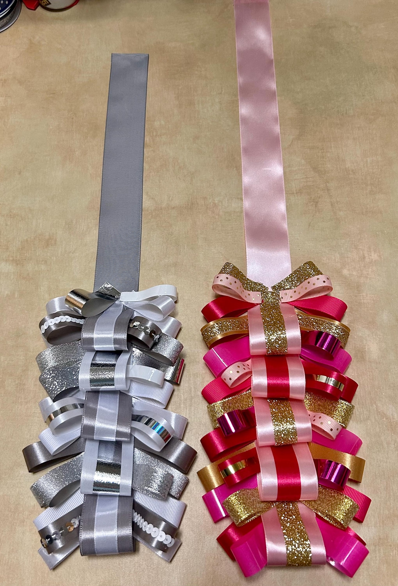 Custom HOCO Homecoming Mum Braid: Senior Photo Chain, Ribbon Colors - Etsy