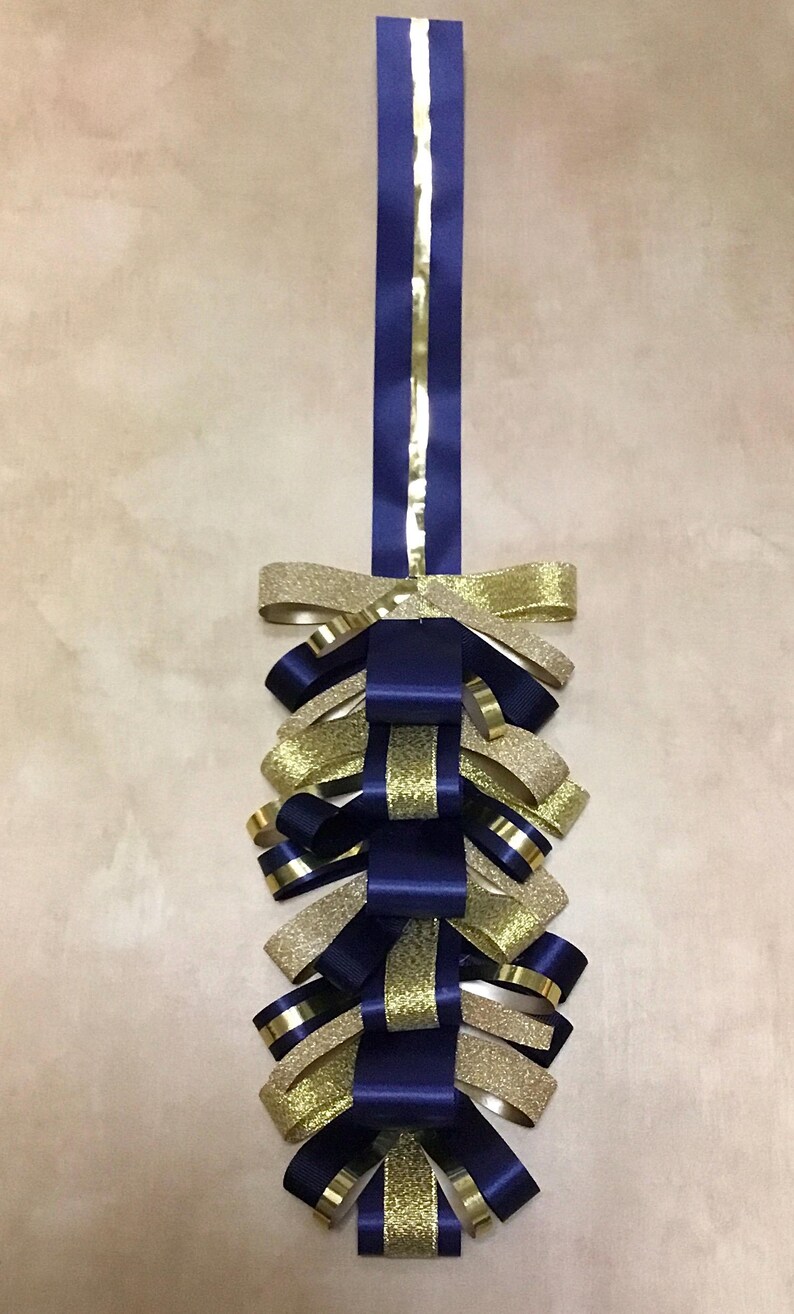 Custom HOCO Homecoming Mum Braid: Senior Photo Chain, Ribbon Colors - Etsy