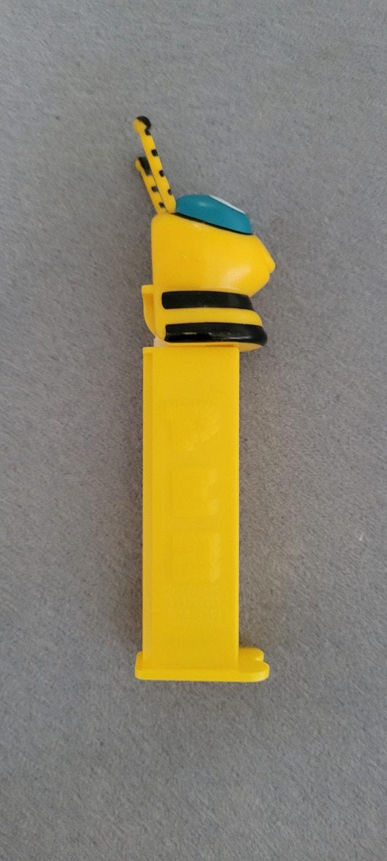 PEZ Baby Bee From Bugz Series Dispenser - VINTAGE/2000!! - Etsy
