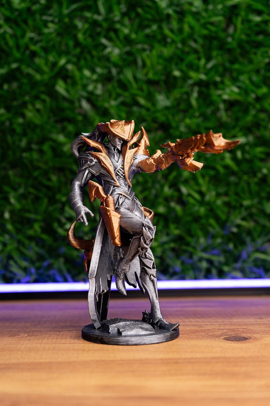 League of Legends Lucian - League of Legends Figurines - High Noon ...