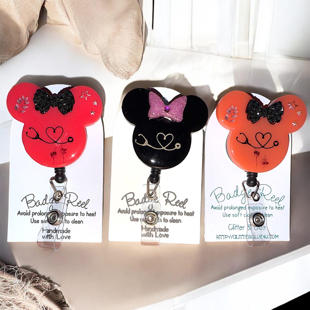 Custom Minnie Mouse of Badge Reels - Etsy