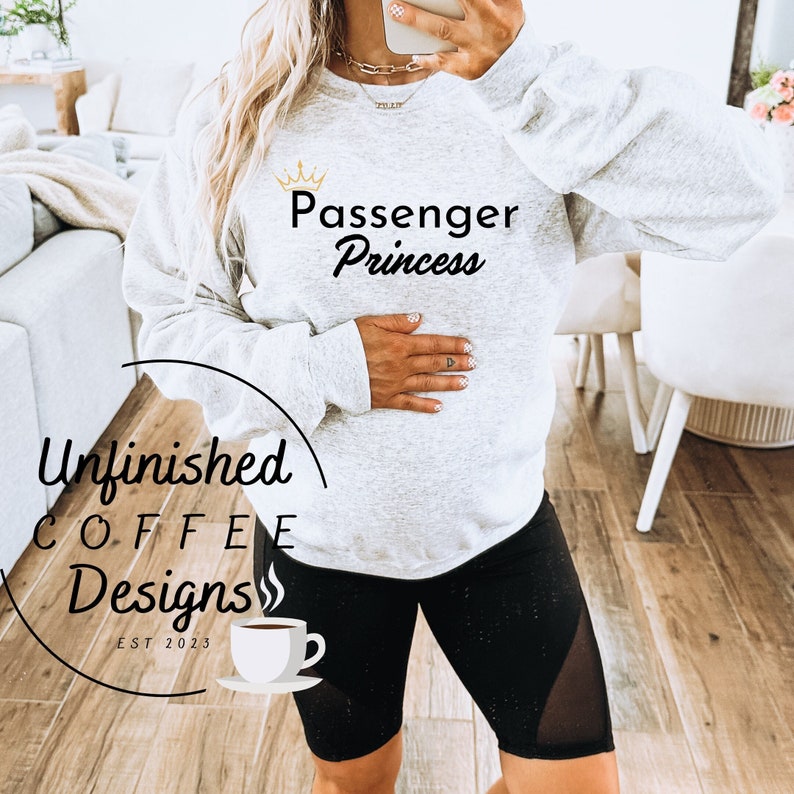Passenger Princess SVG PNG, Spoiled Wife, Crown Clip Art (digital ...