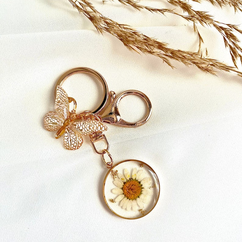 Pressed Flower Keychain, Flower Keychain,butterfly Keychain, Gift for ...