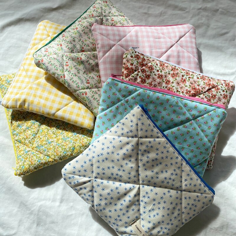 Quilted Zipper Pouch - Etsy