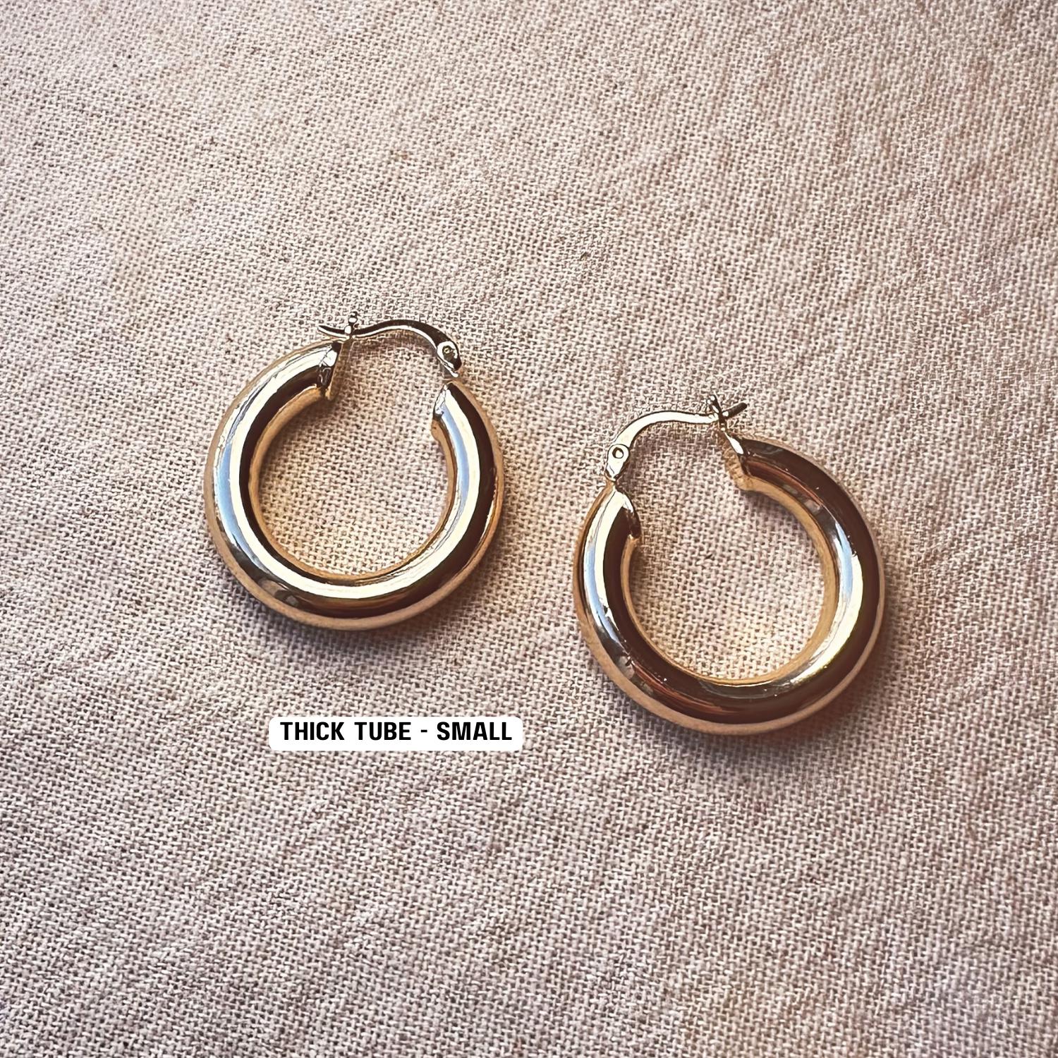 NON TARNISH Timeless Gold Hoop Hinge Thick Gold Hoops Chunky Hoops Gold ...