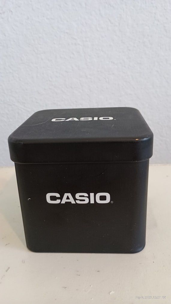 1997 Model Casio CMD 40 Vintage Watch - Gem