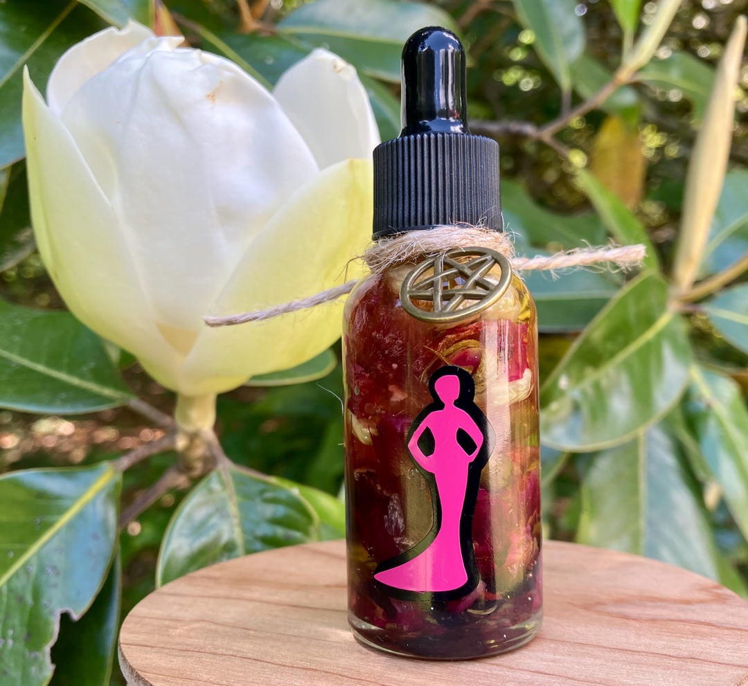 Jezebel Root Oil: Glamour Attraction Magick Oil - Etsy