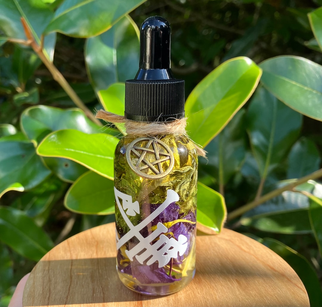 Lucifuge Rofocale Ritual Oil, Lucifuge Devotional Oil, Lucifuge ...