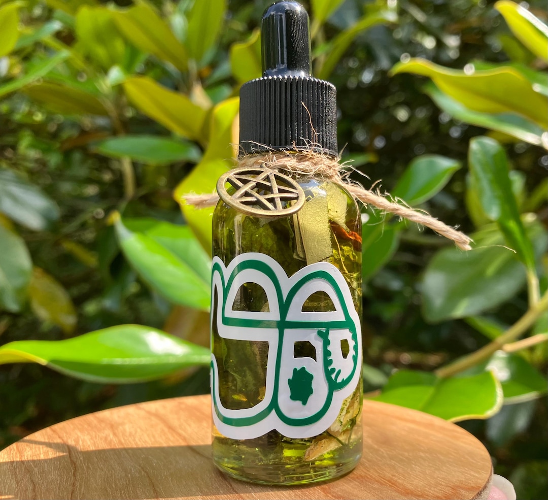 Clauneck Prosperity Ritual Oil, Clauneck Offering Oil - Etsy