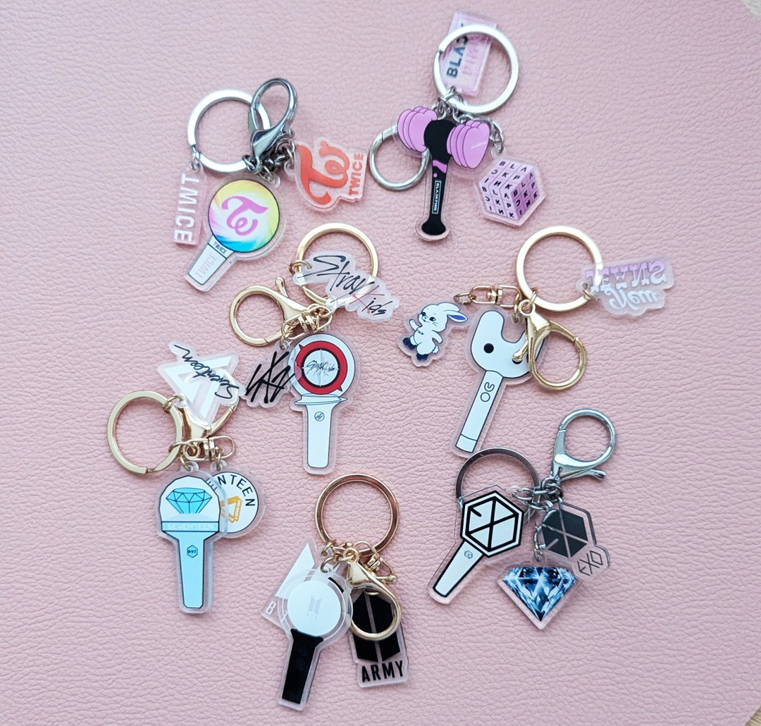 K-pop Group Keychains - Etsy Australia