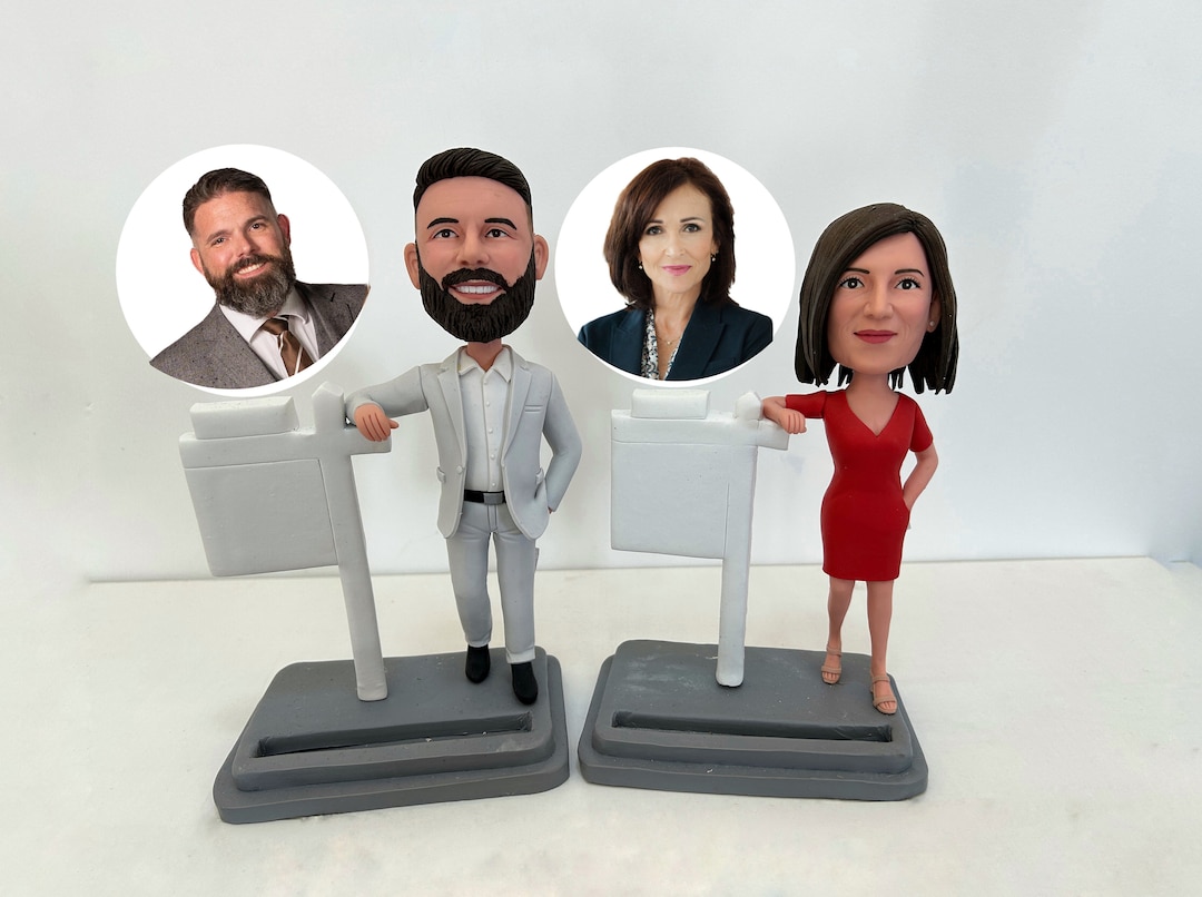 Custom Bobblehead Real Estate Agent, Female Real Estate Custom ...