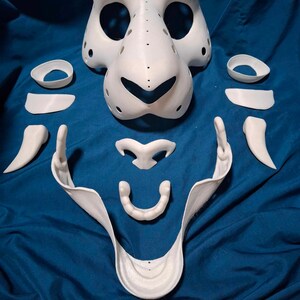 Saber (smilodon) Fur Suit Head-base, Eyes, and Teeth - Etsy