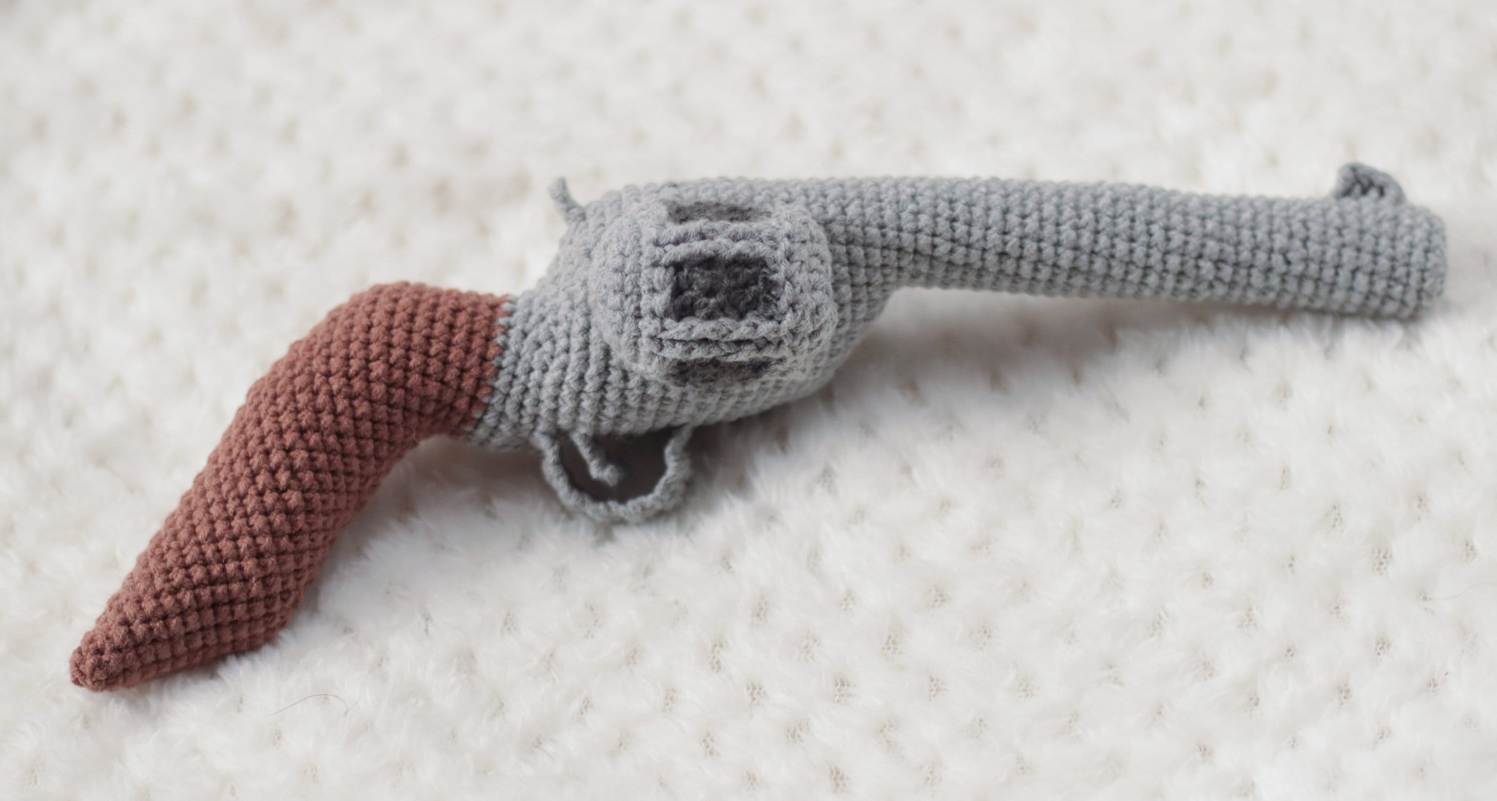 CROCHET PATTERN Revolver Gun - Etsy