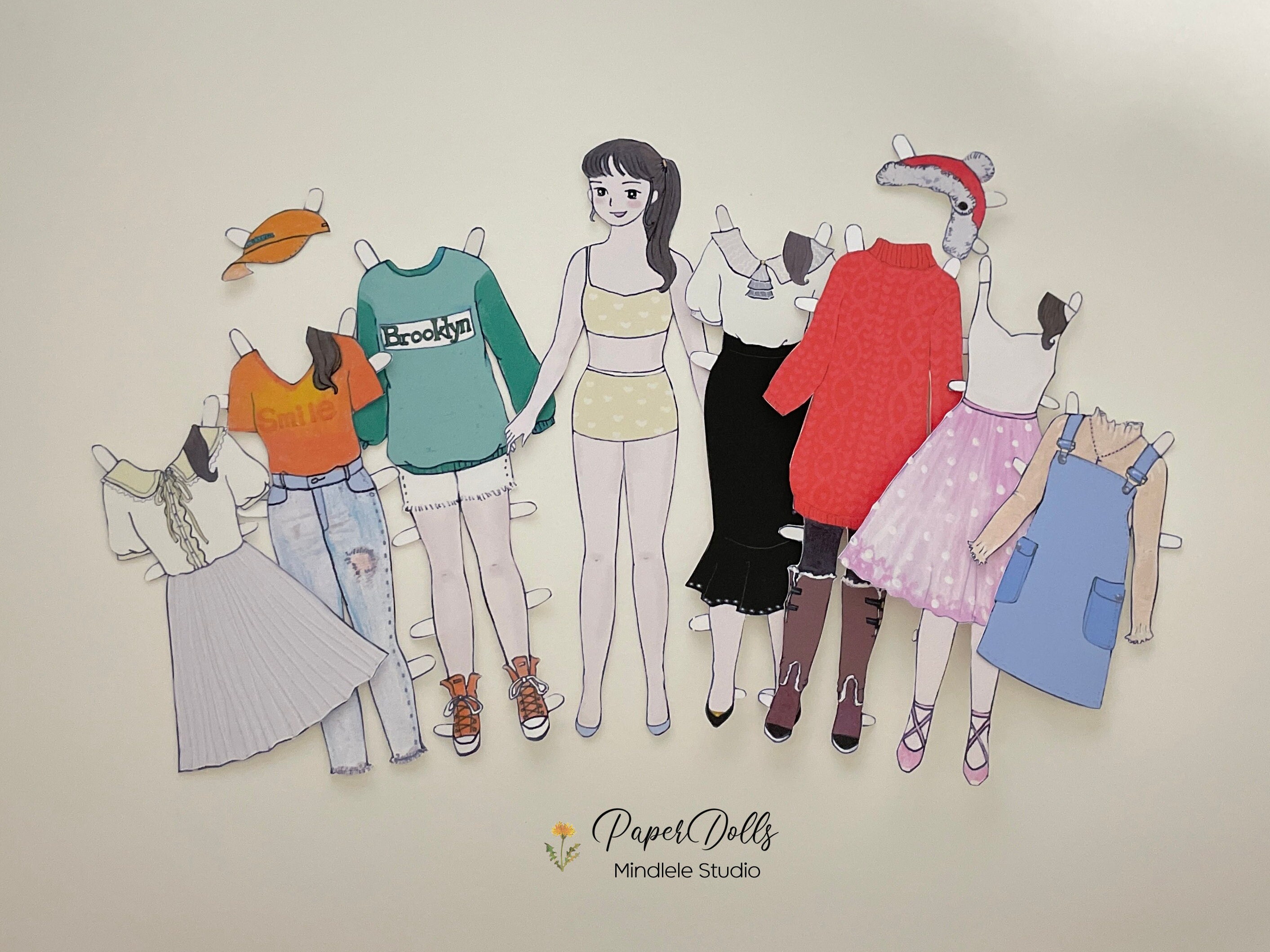 Paperdolls, Download Printable Art Work, Printable Paper Dolls, Girl ...