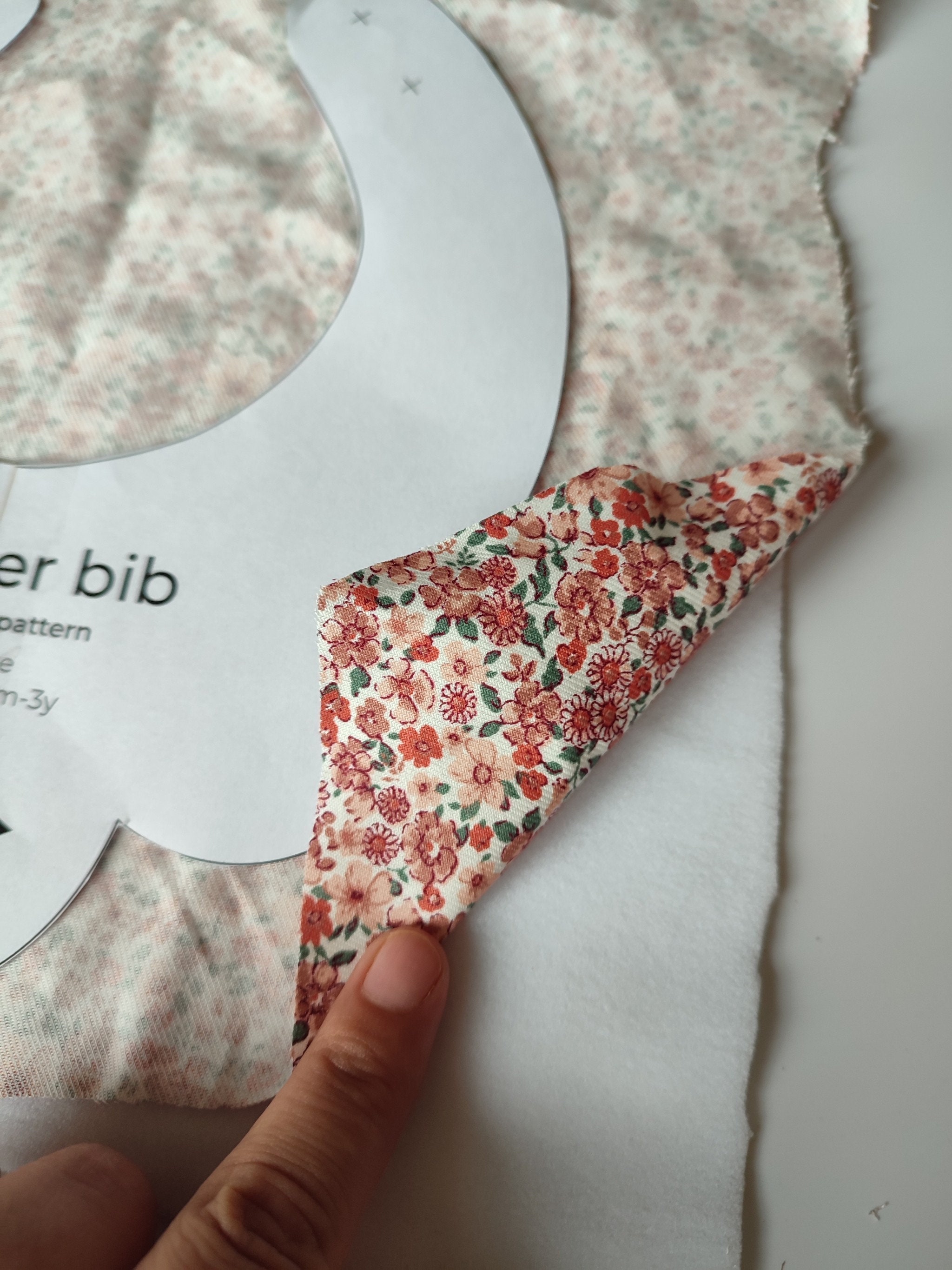 Flower Bib Pattern , Dribble Bib Sewing Pattern, Baby Bib Pattern, Easy ...