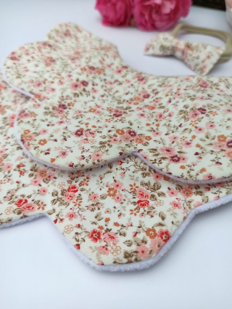 Flower Bib Pattern , Dribble Bib Sewing Pattern, Baby Bib Pattern, Easy ...